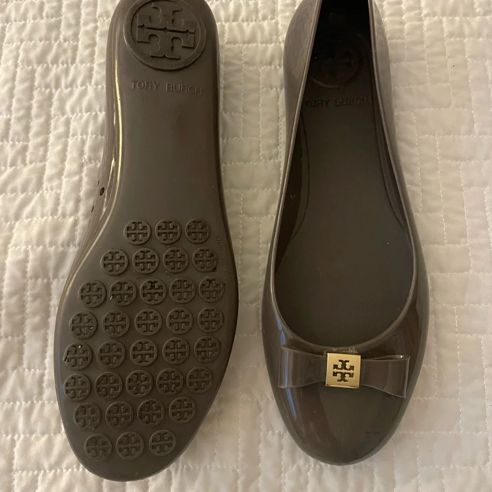 Tory Burch | Shoes | Tory Burch Brown Patent Jelly Bow Flats With Gold ...